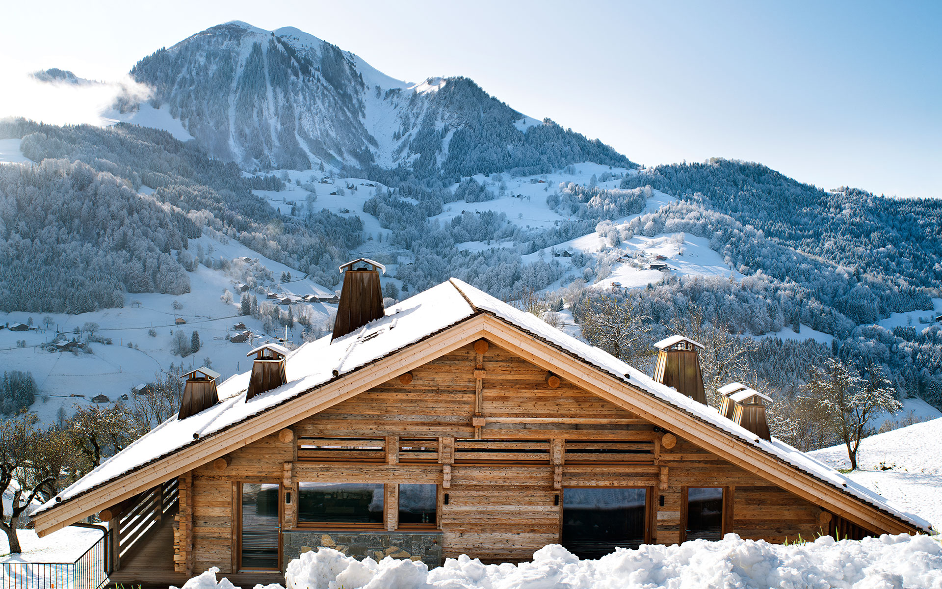 Choose a prestigious chalet in the Alps - Lodge les Murailles